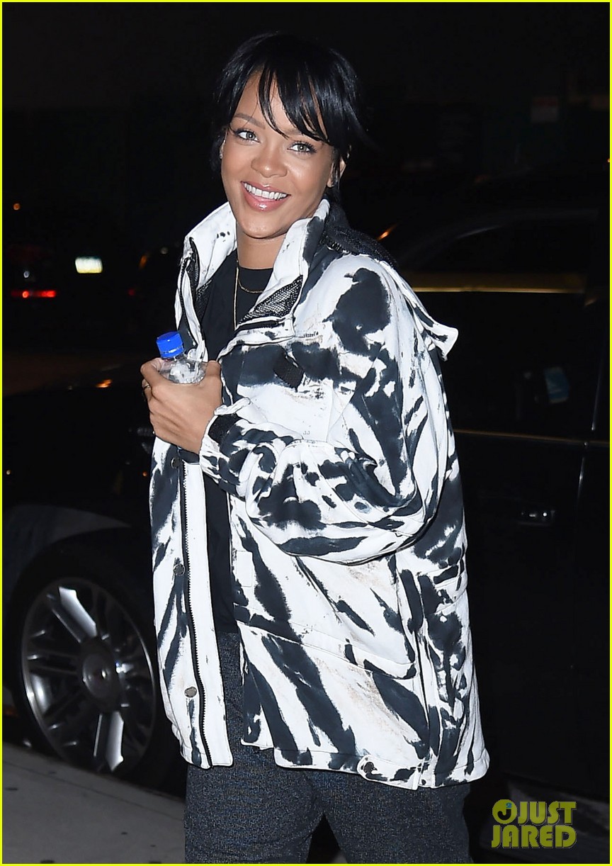 Rihanna Inspired Olivier Rousteing for New Balmain Collection: Photo ...