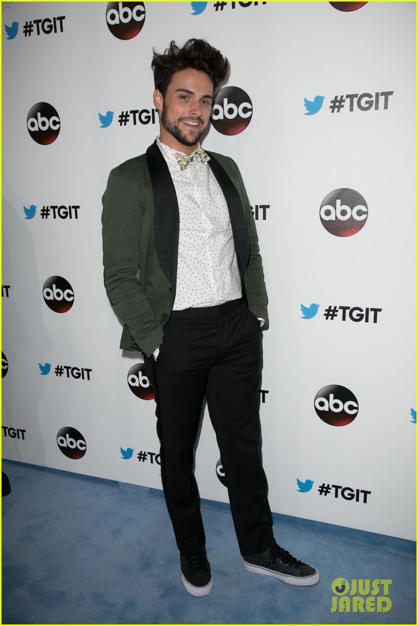 Viola Davis Steps Out for TGIT After Controversial 'NYT' Article: Photo ...