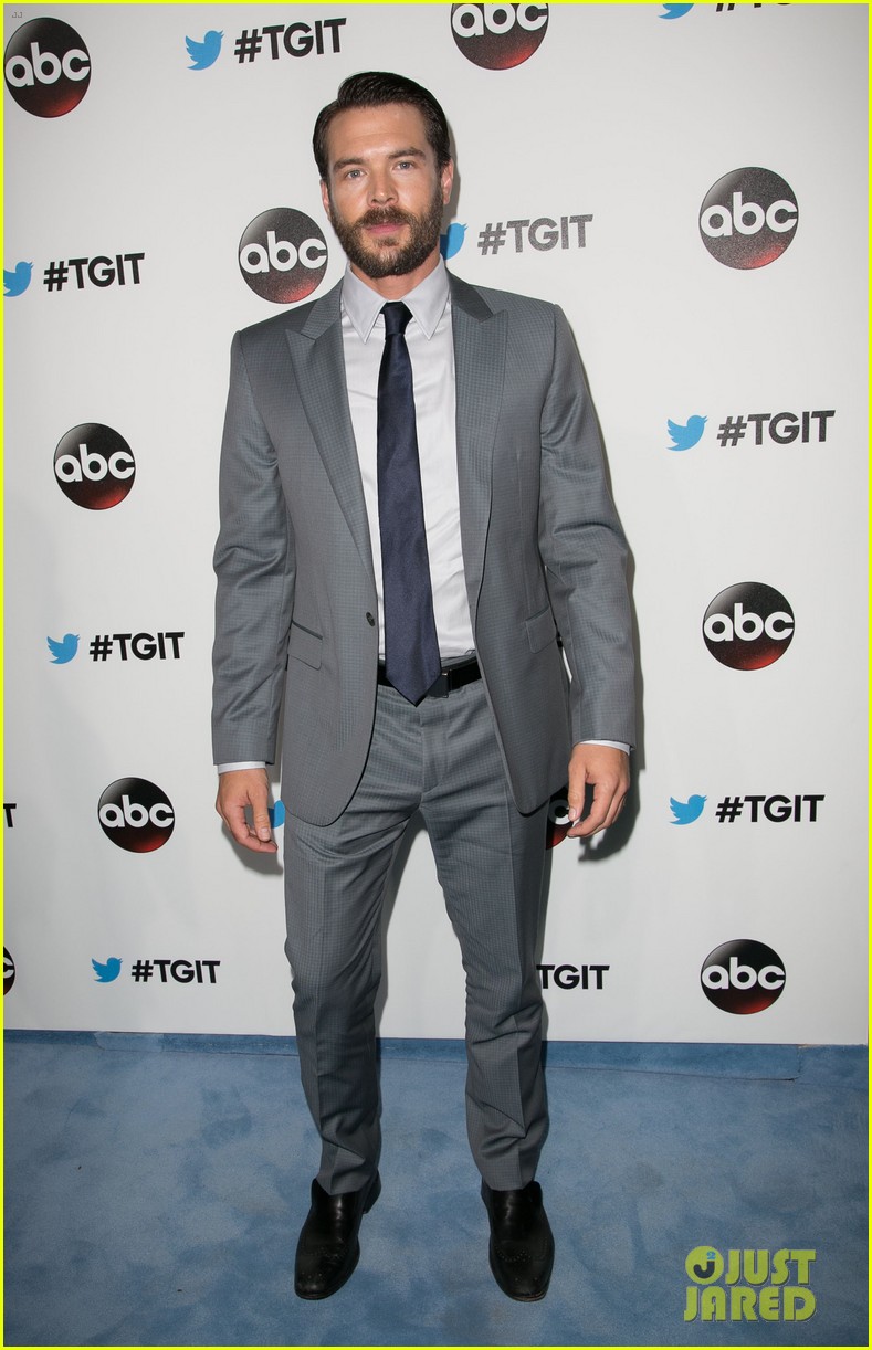 Viola Davis Steps Out for TGIT After Controversial 'NYT' Article: Photo ...