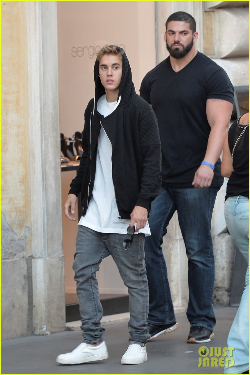Justin Bieber & Dad Jeremy Take In The Wonders of Rome: Photo 3213870 ...