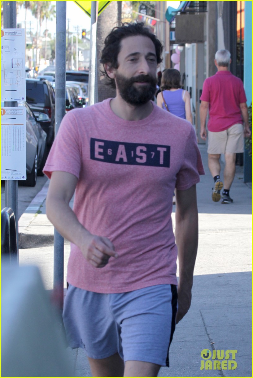 Adrien Brody & His Scruff Are Definitely Ready for No-Shave November ...