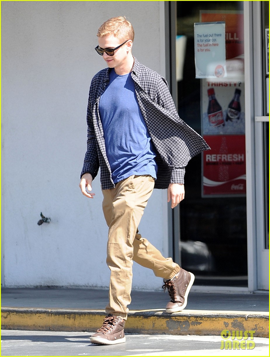 Hayden Christensen Runs Errands Solo Before Baby Arrives: Photo 3215066 ...