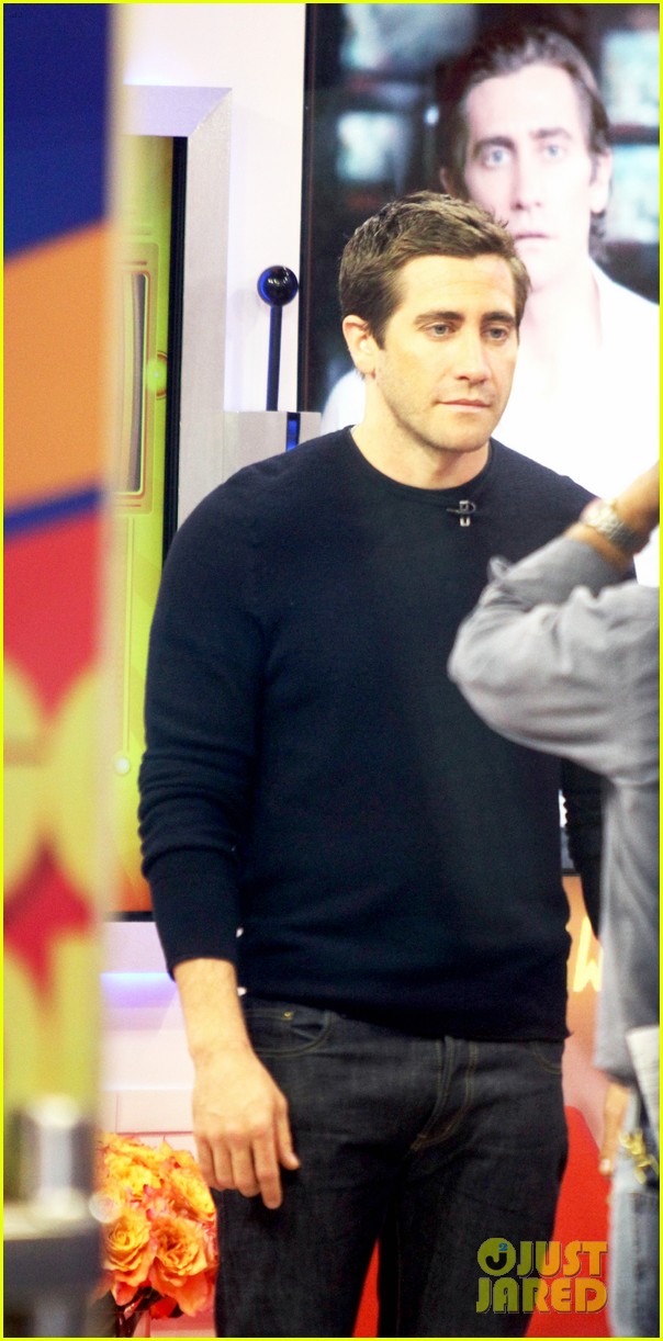 Jake Gyllenhaal Goes From Happy to Sad in One Day: Photo 3226946 | Jake ...