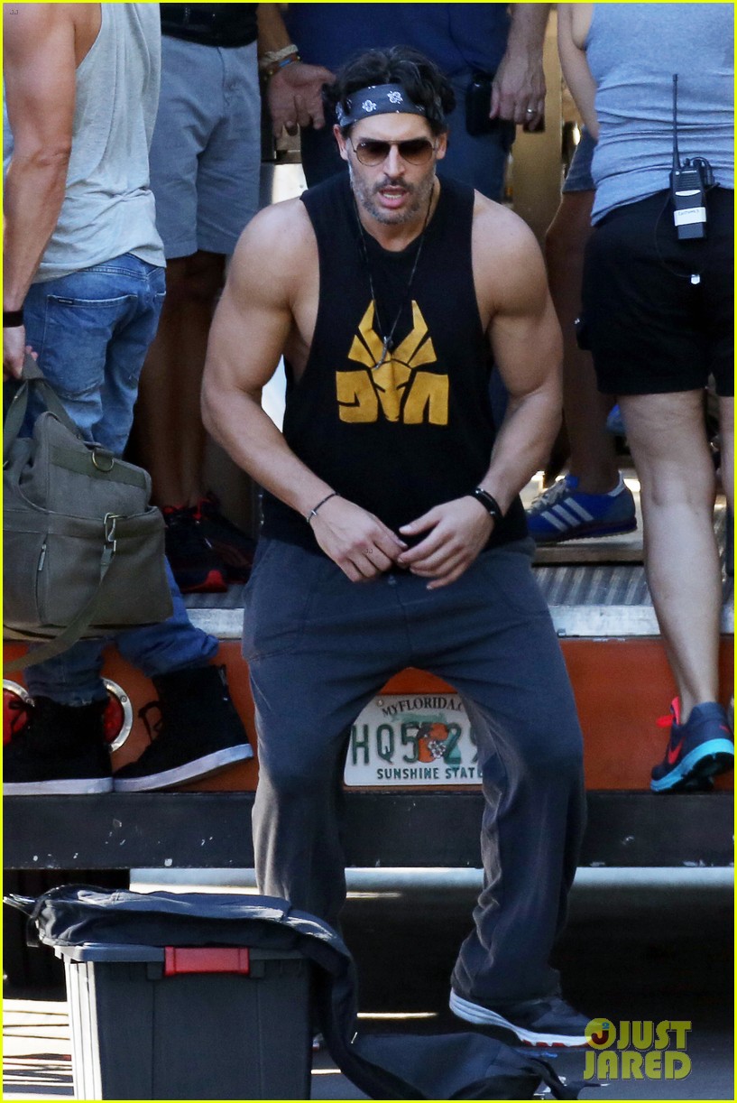 Matt Bomer Flashes His Rock Hard Abs, Amber Heard Arrives for 'Magic ...