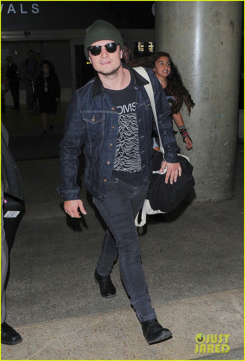 Liam Hemsworth & Josh Hutcherson Arrive in L.A. Ahead of 'Mockingjay ...