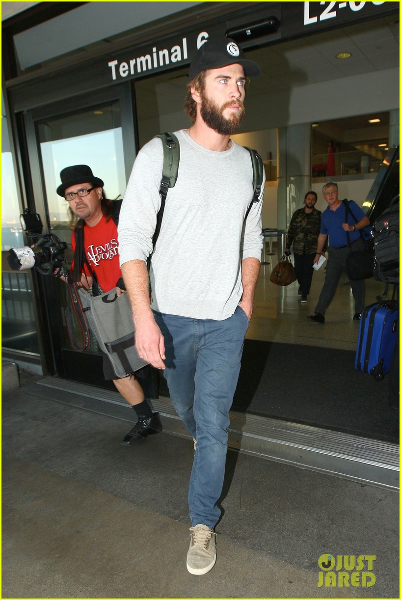 Liam Hemsworth & Josh Hutcherson Arrive in L.A. Ahead of 'Mockingjay ...