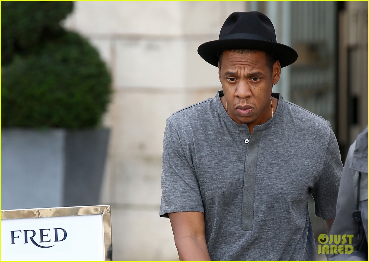 Jay Z Gives Amazing Response to a Tourist Who Didn't Know Who He Was ...