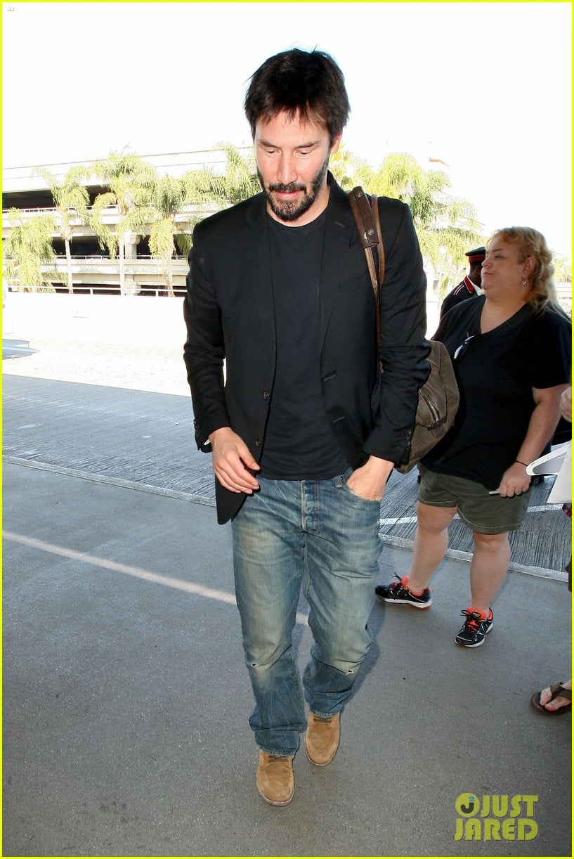 Keanu Reeves Kicks Butt In New 'John Wick' Trailer - Watch Now!: Photo ...