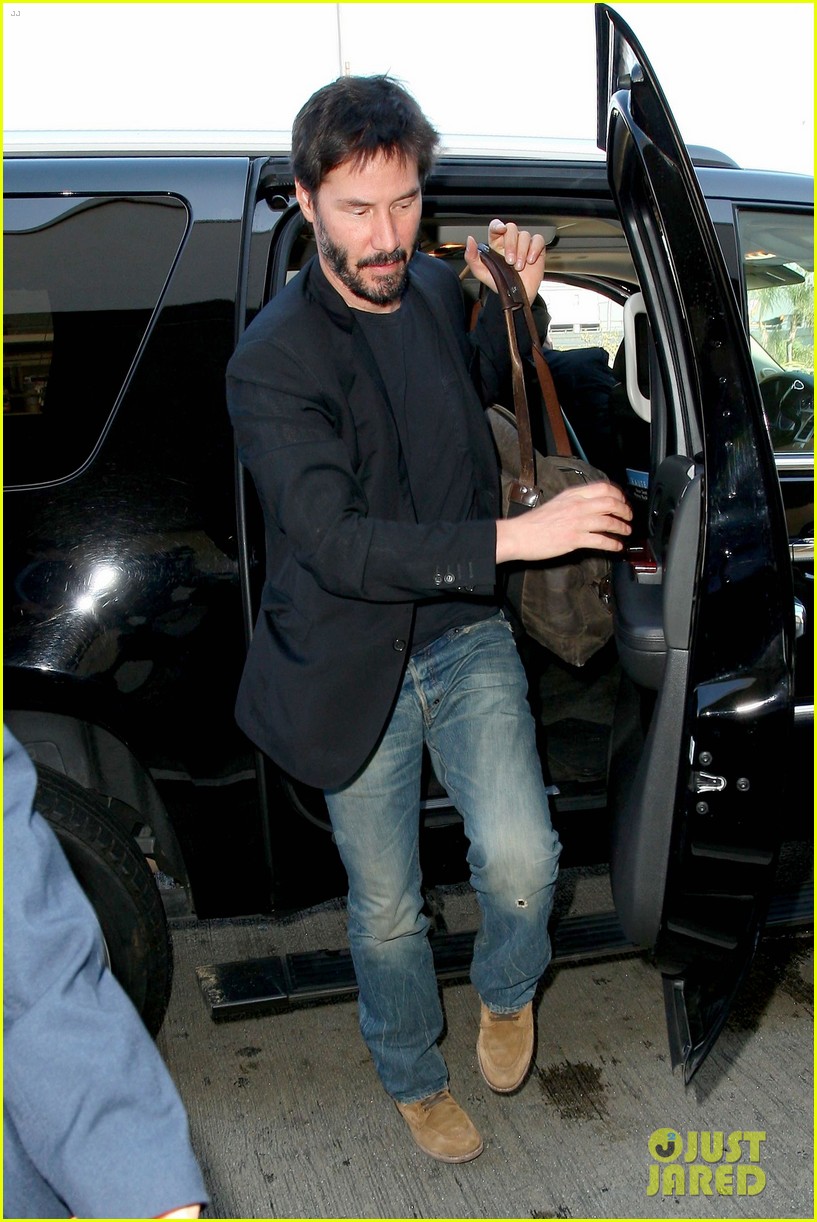 Keanu Reeves Kicks Butt In New 'John Wick' Trailer - Watch Now!: Photo ...