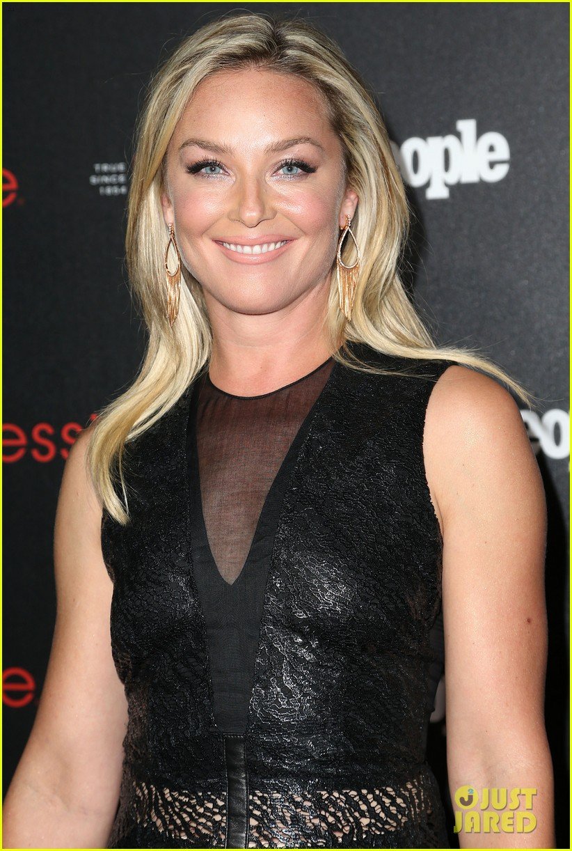 Kiernan Shipka & Cameron Monaghan Get Dressed Up for 'People's Ones To ...