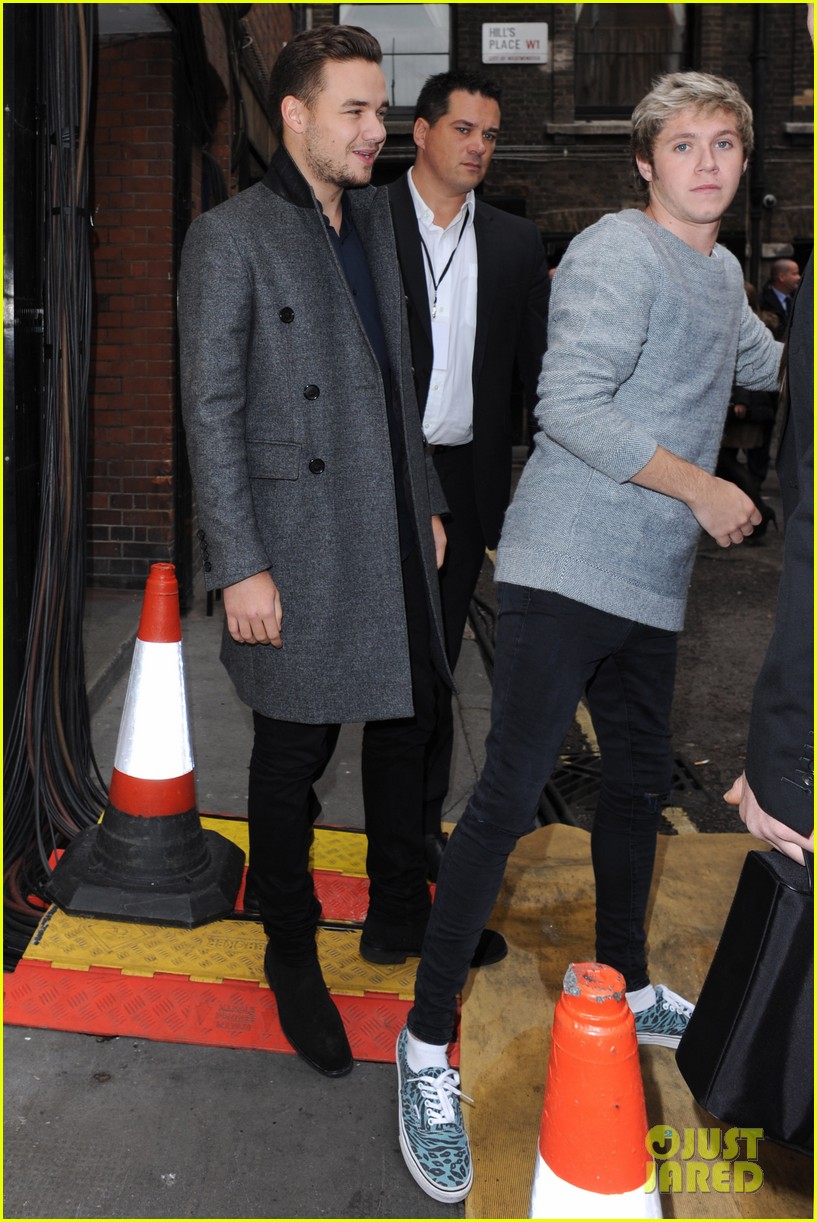 One Direction Prep For Royal Variety Performance in London: Photo ...