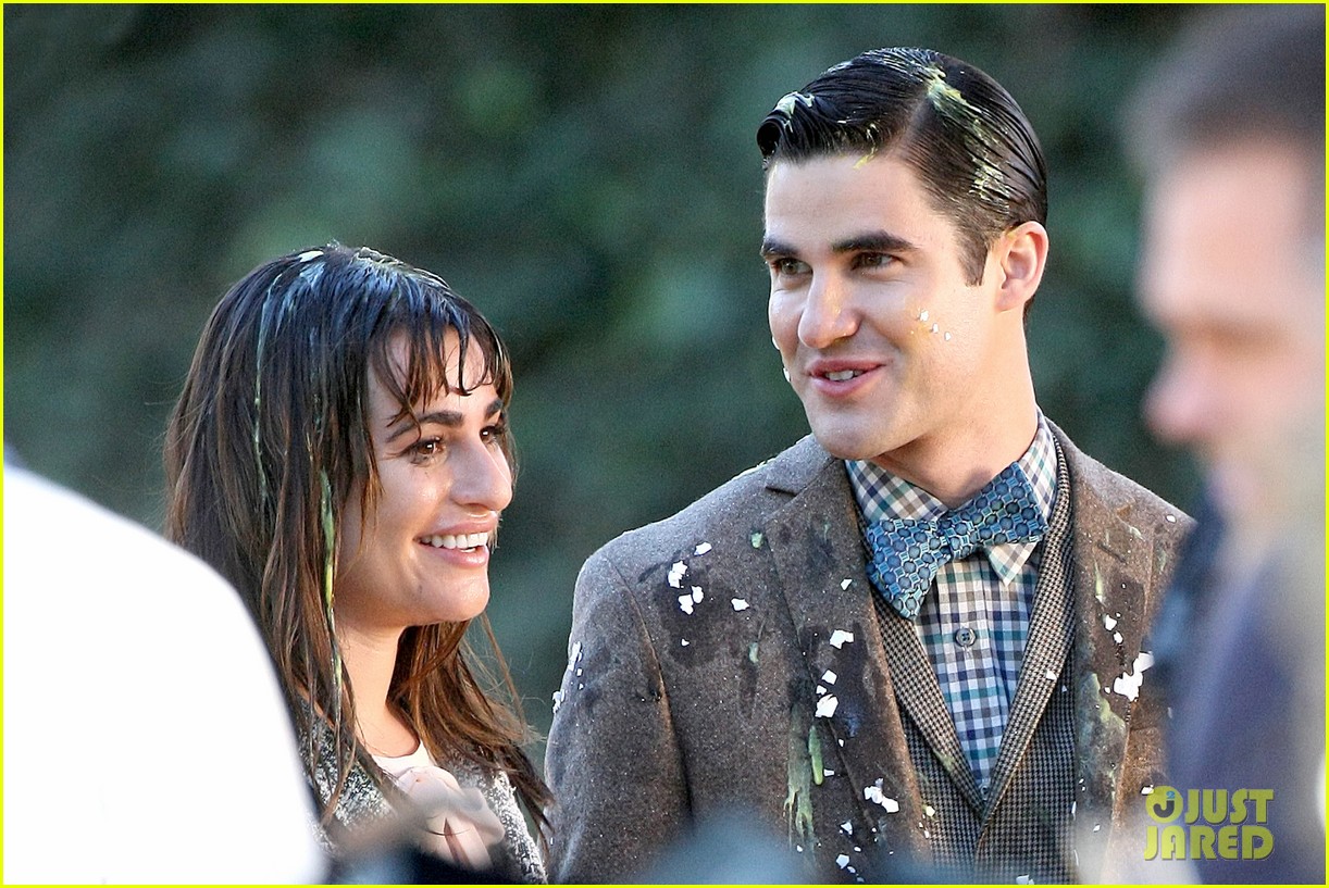Lea Michele & Darren Criss Get Egged On Fun 'Glee' Set: Photo 3245957 ...