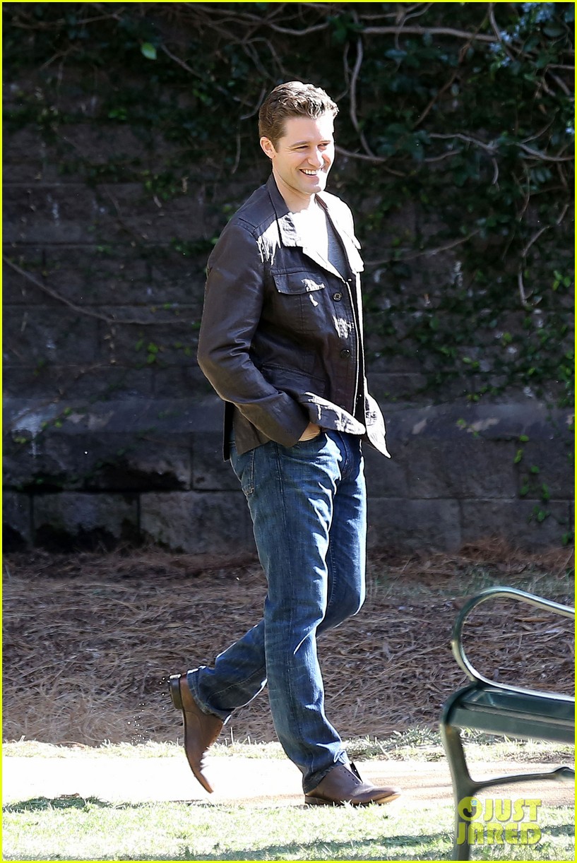 Lea Michele & Darren Criss Get Egged On Fun 'Glee' Set: Photo 3245969 ...