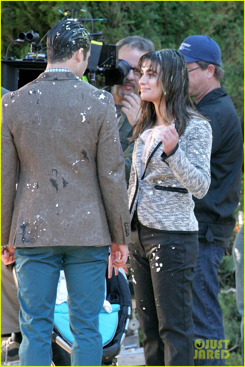 Lea Michele & Darren Criss Get Egged On Fun 'Glee' Set: Photo 3245982 ...
