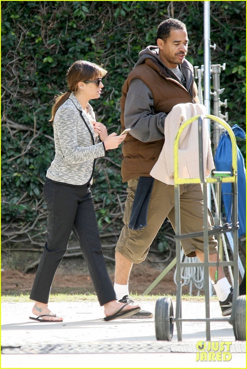 Lea Michele & Darren Criss Get Egged On Fun 'Glee' Set: Photo 3245990 ...