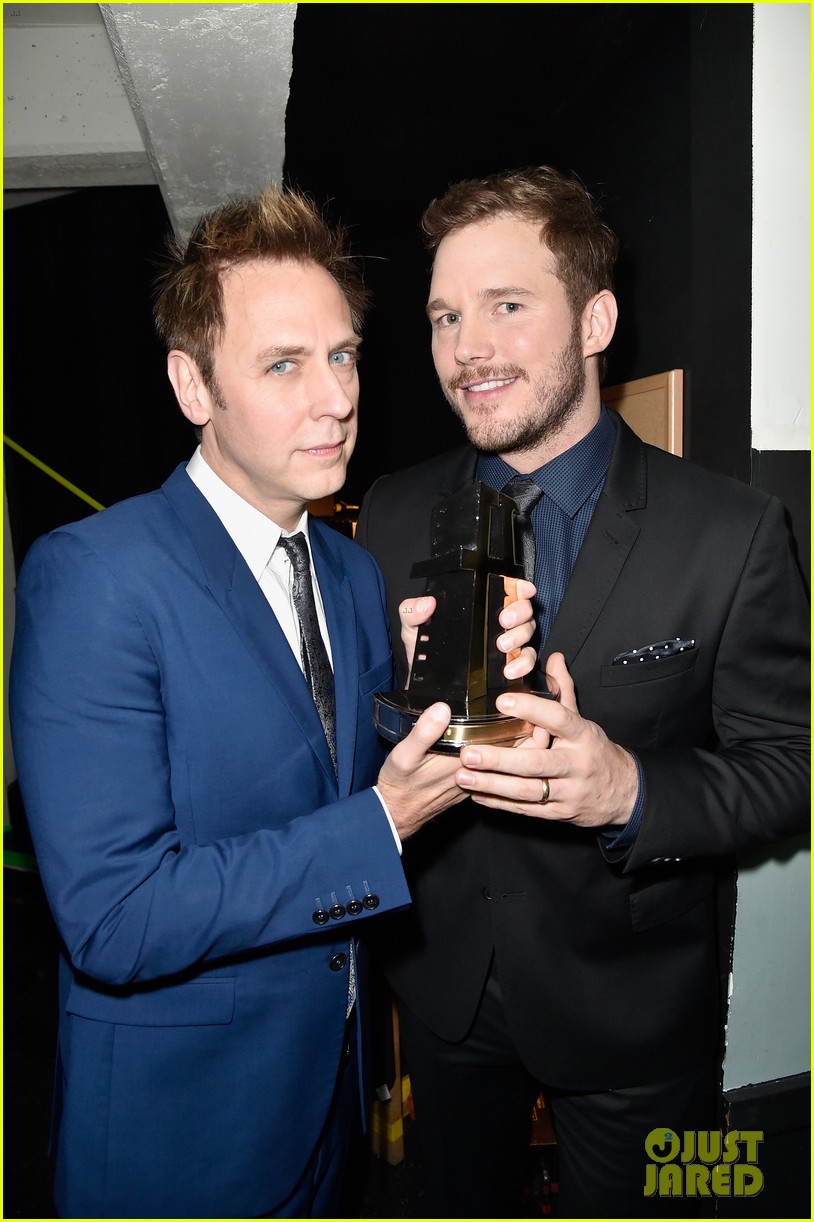 Chris Pratt Proves Blockbuster Status at Hollywood Film Awards!: Photo ...