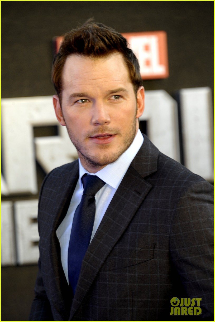 Chris Pratt's Fans React Angrily to His Sexiest Man Alive Loss: Photo ...