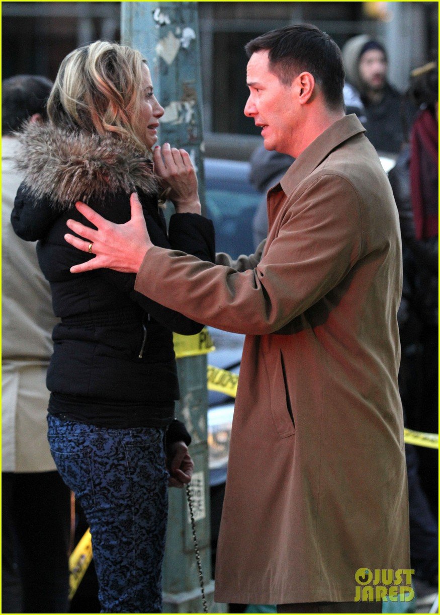 Keanu Reeves Comforts Crying Mira Sorvino in Emotional 'Daughter of God ...