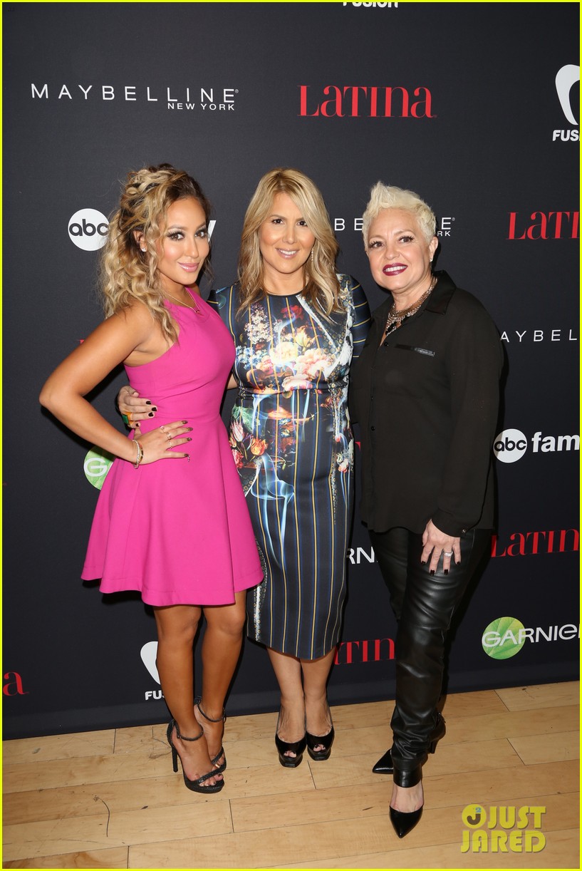 Gina Rodriguez's Dad Tells Her the Best Story Ever to Calm Her Nerves ...