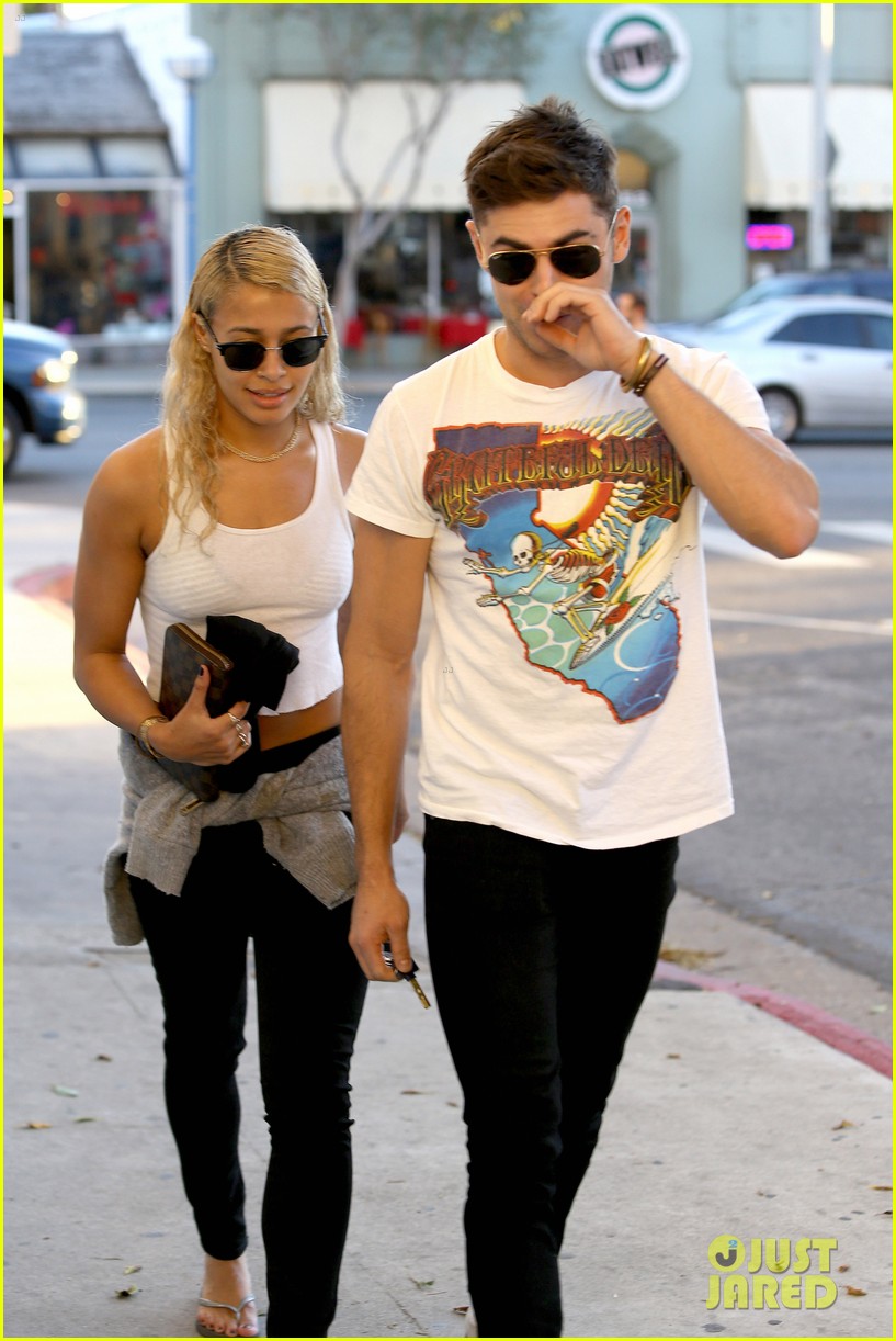 Zac Efron Accompanies Sami Miro To Modeling Meeting: Photo 3235823 ...