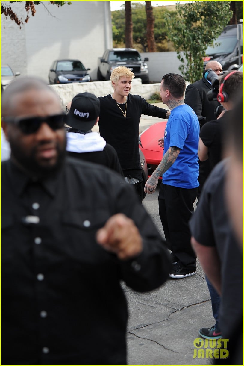 Justin Bieber Brings Back His Bleached Blonde 'Eminem' Hair: Photo ...