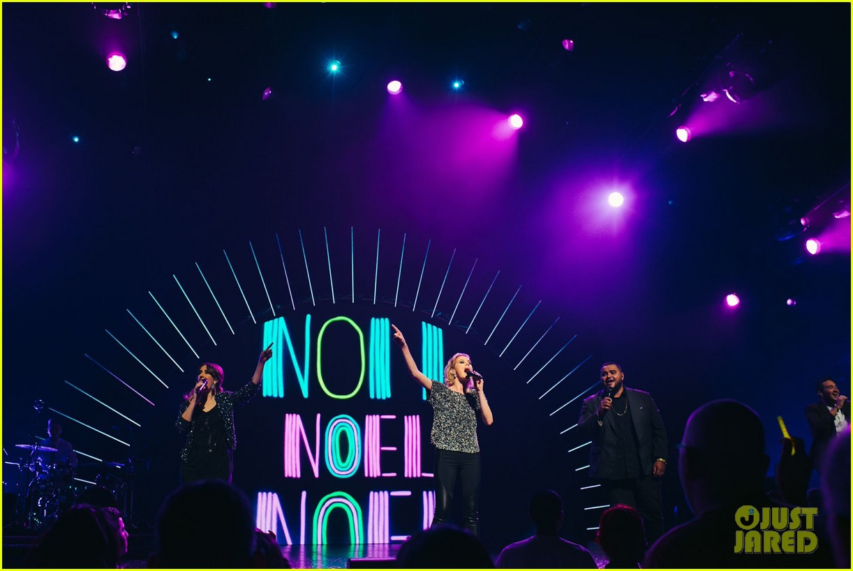 Selena Gomez Takes Time Away From Recording Studio to Support Hillsong ...