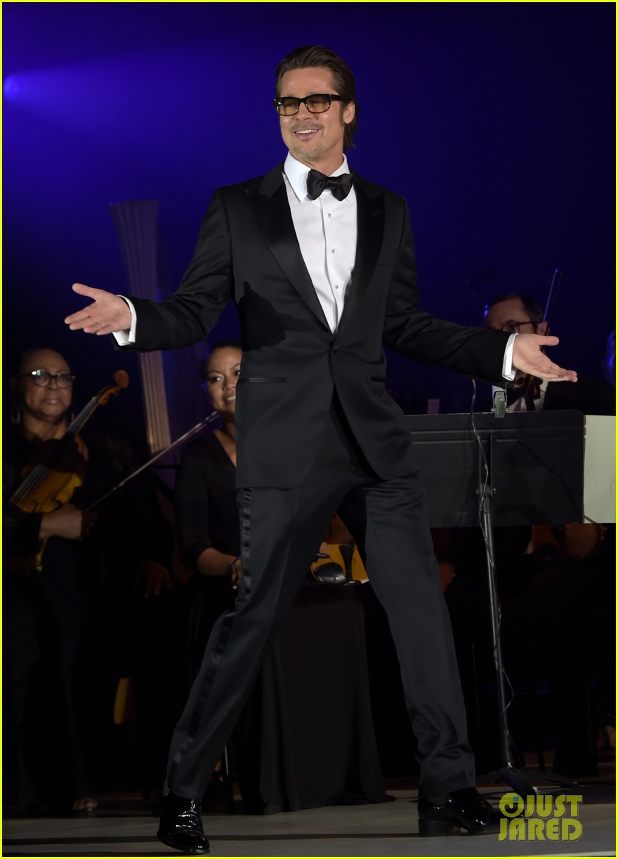 Brad Pitt Introduces Rihanna's Performance at Inaugural Diamond Ball ...