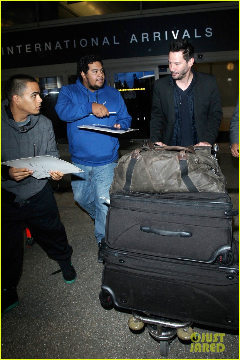 Photo: keanu reeves catches a flight out lax 12 | Photo 3266338 | Just ...