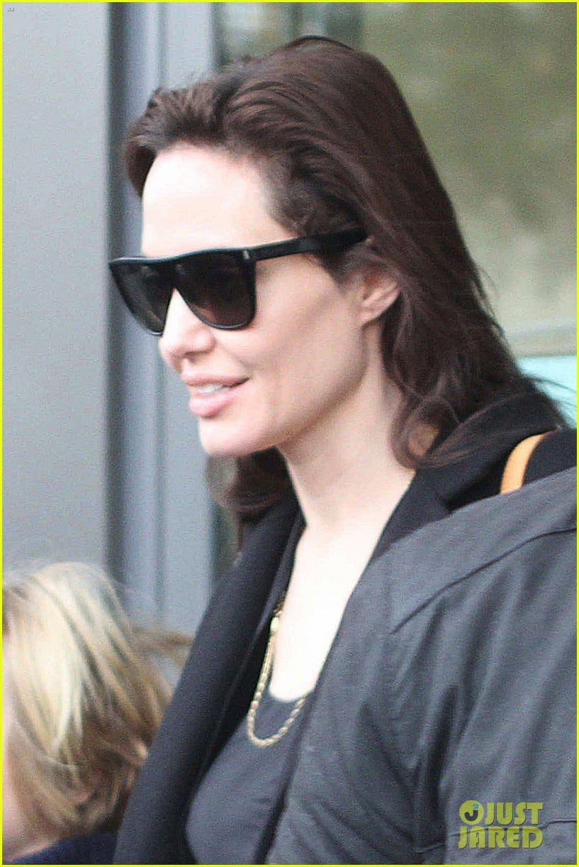 Angelina Jolie Arrives in Rome Ahead of Meeting Pope Francis: Photo ...
