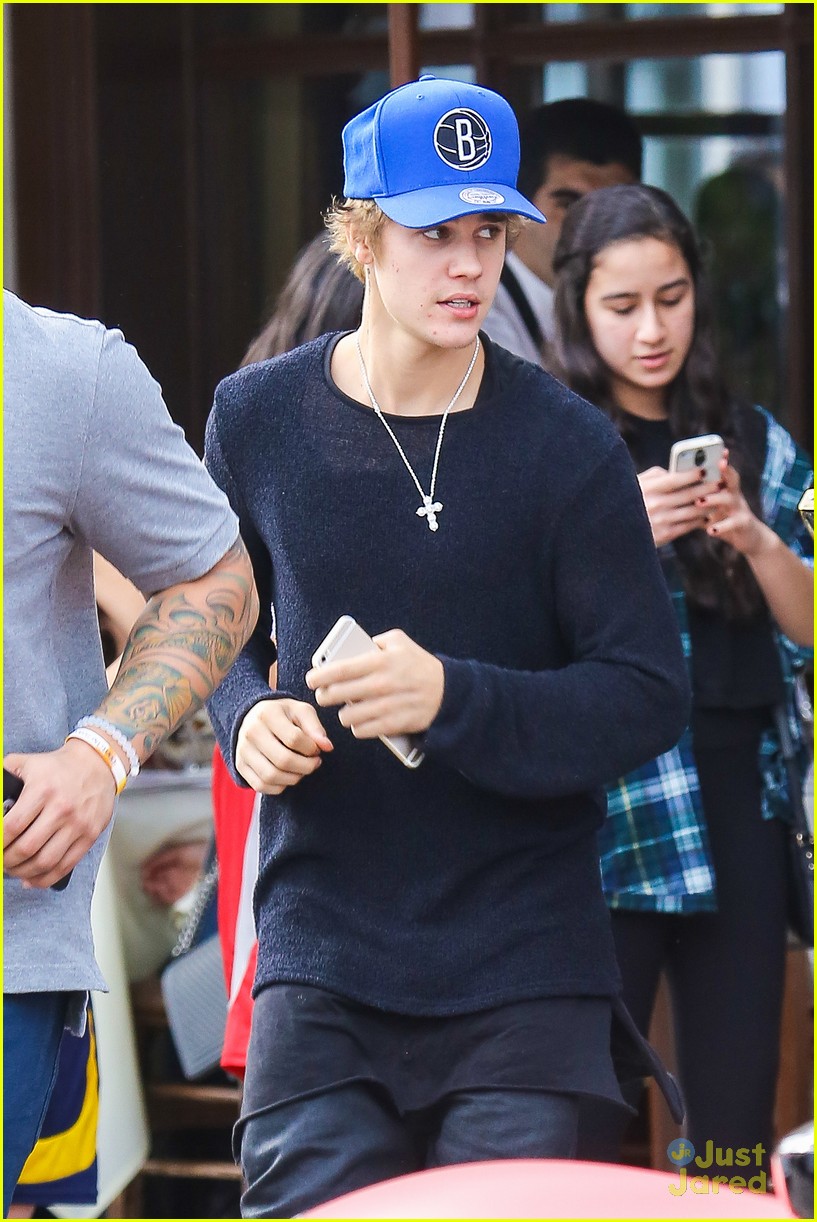 Justin Bieber Responds to Photographer's Lawsuit Over Getting Hit By ...