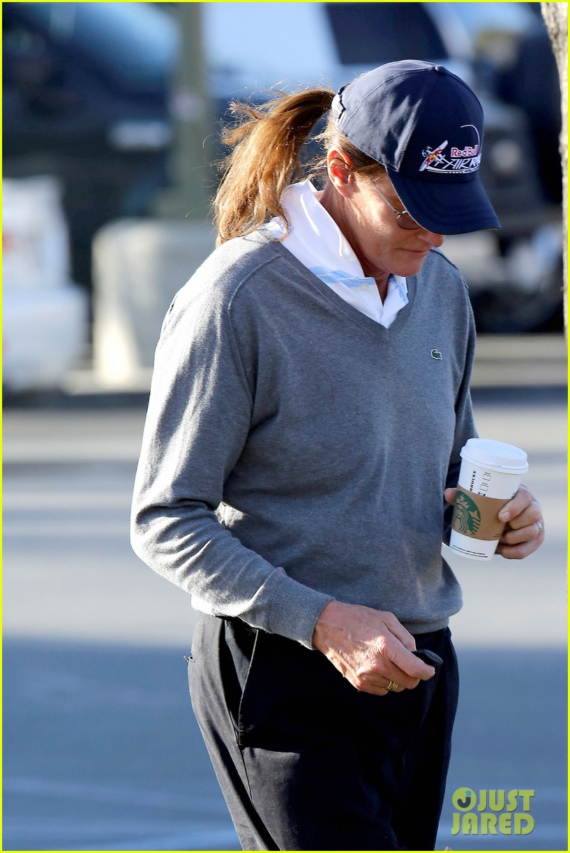 This Bruce Jenner Tabloid Cover Has the Web Buzzing: Photo 3280783 ...