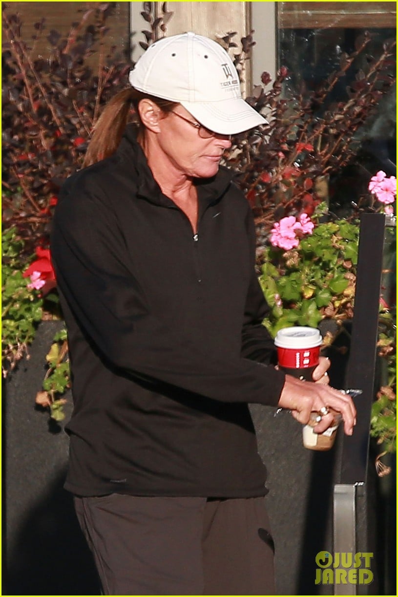 Bruce Jenner Made His Transition Decision Over a Year Ago: Photo ...