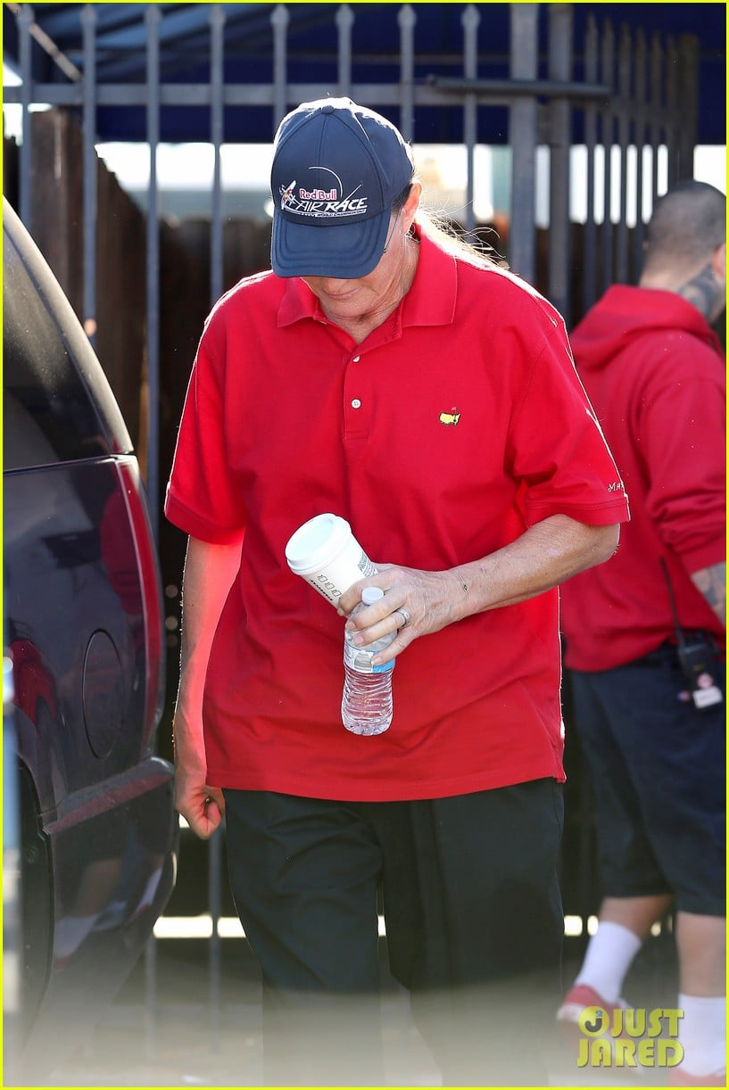 Bruce Jenner's Transition to Woman Has Been Confirmed: Photo 3292361 ...