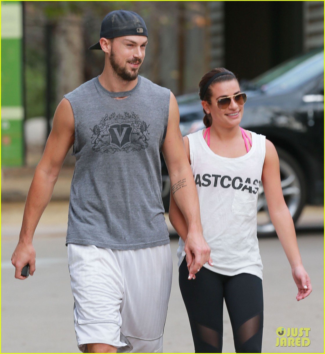 Lea Michele & Matthew Paetz Hike & Hold Hands on Sunday!: Photo 3289102 ...