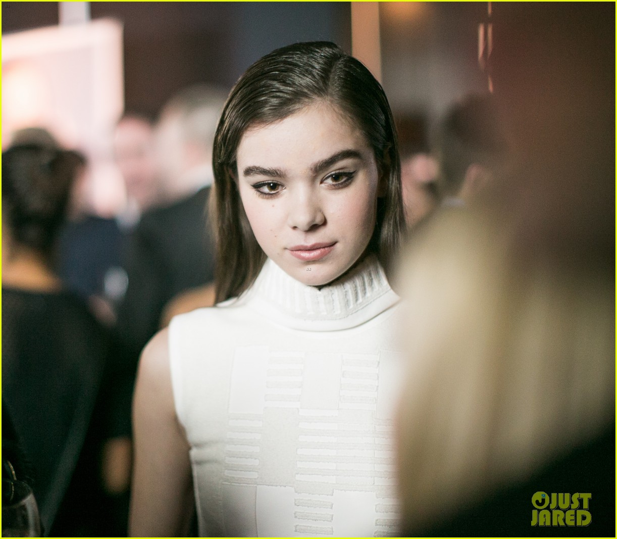 Miley Cyrus & Hailee Steinfeld Are White Hot at Shooting Stars Exhibit ...
