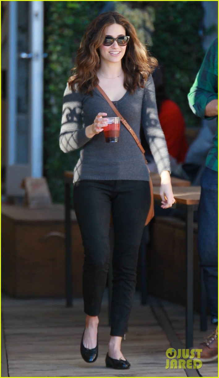 Emmy Rossum Lunches Out In Los Angeles After Announcing CDGA17 Hosting ...