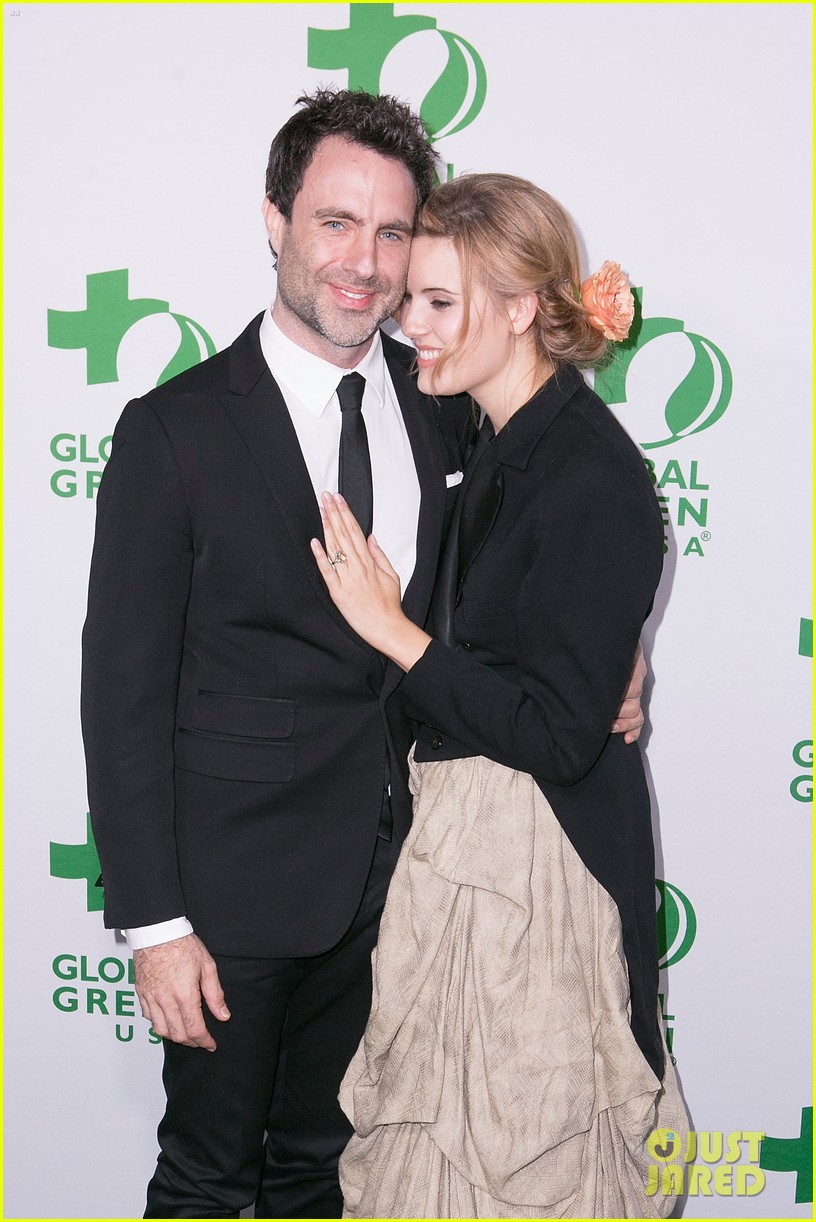 Maggie Grace: Engaged to Matthew Cooke - See Her Gorgeous Ring!: Photo ...