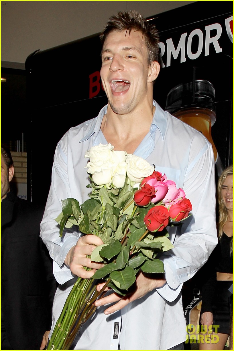 Rob Gronkowski Has a Wild Party Night After Super Bowl Win: Photo ...