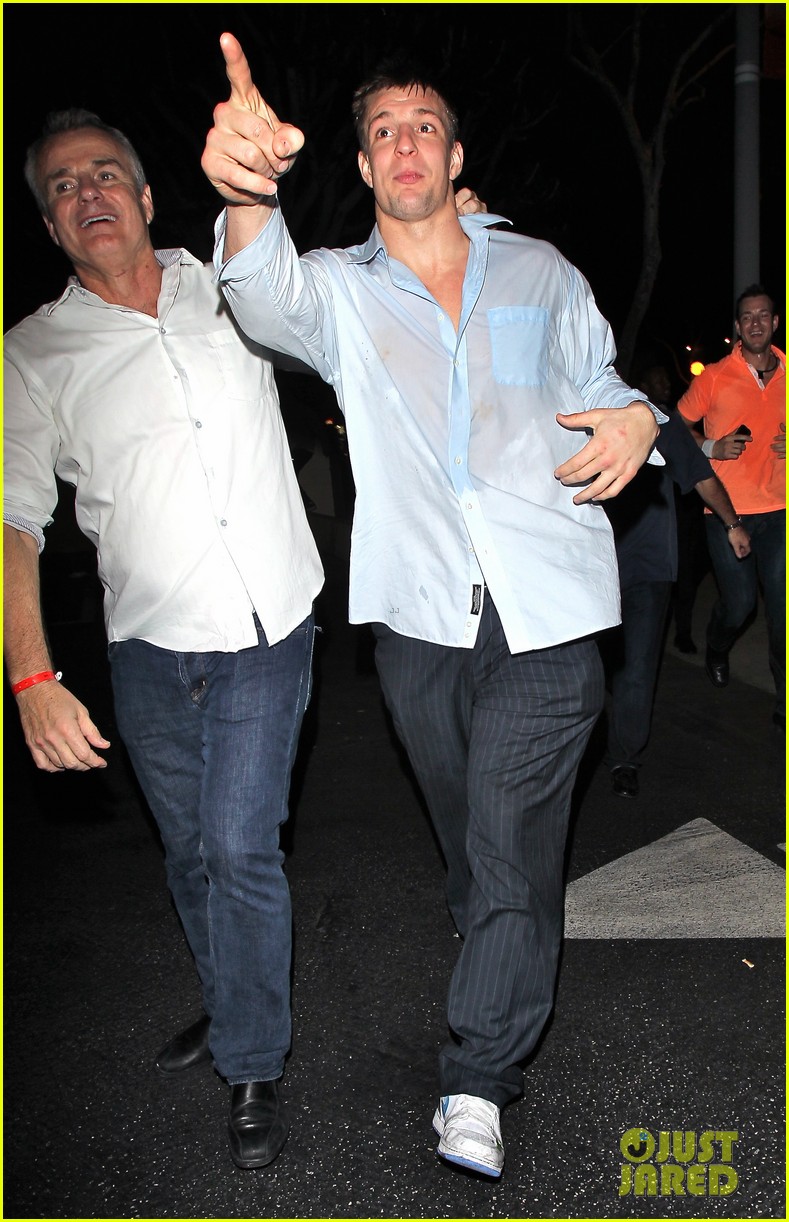 Rob Gronkowski Has a Wild Party Night After Super Bowl Win: Photo ...