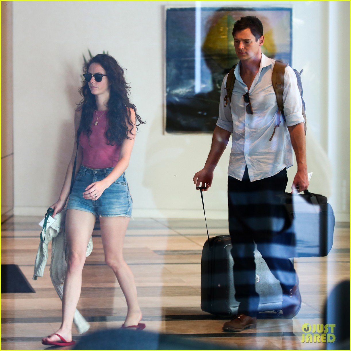 Kaya Scodelario Checks Out Sydney with Fiance Benjamin Walker: Photo ...