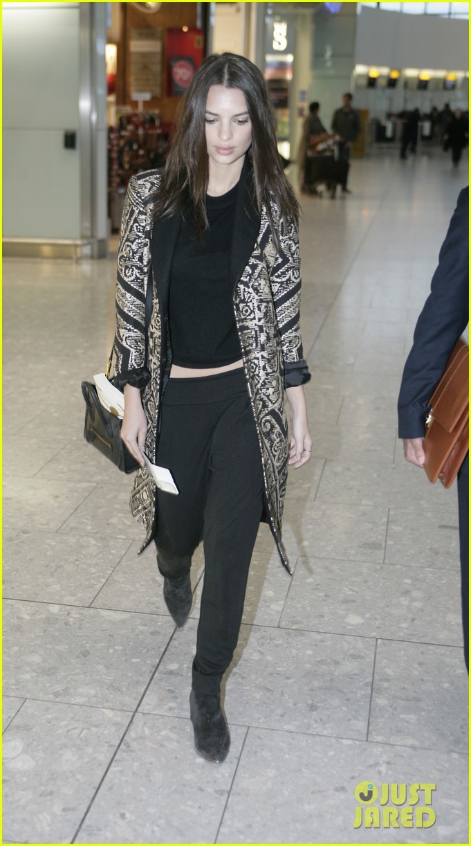 Emily Ratajkowski Didn't Recognize Ben Affleck the First Time She Met ...