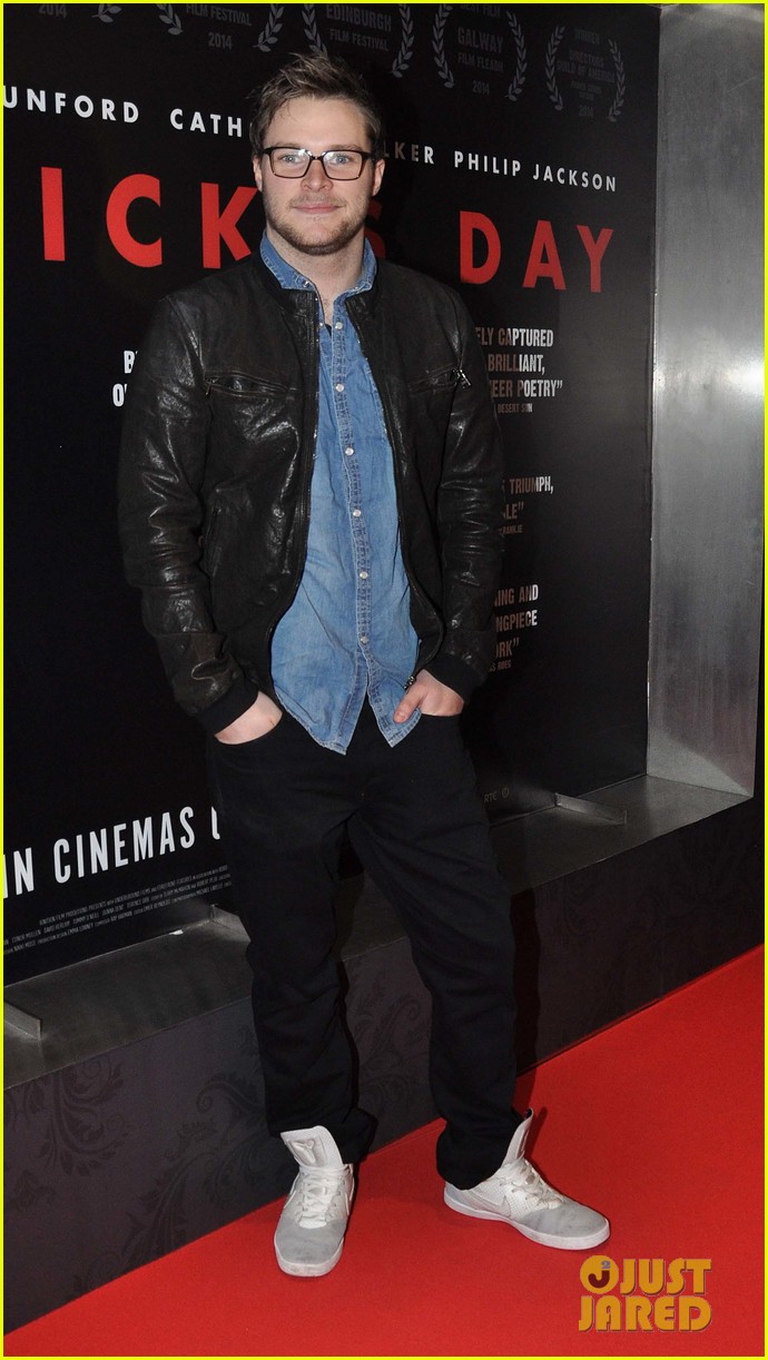 Jack Reynor Stays Close to Fiancee Madeline Mulqueen at 'Patrick's Day ...