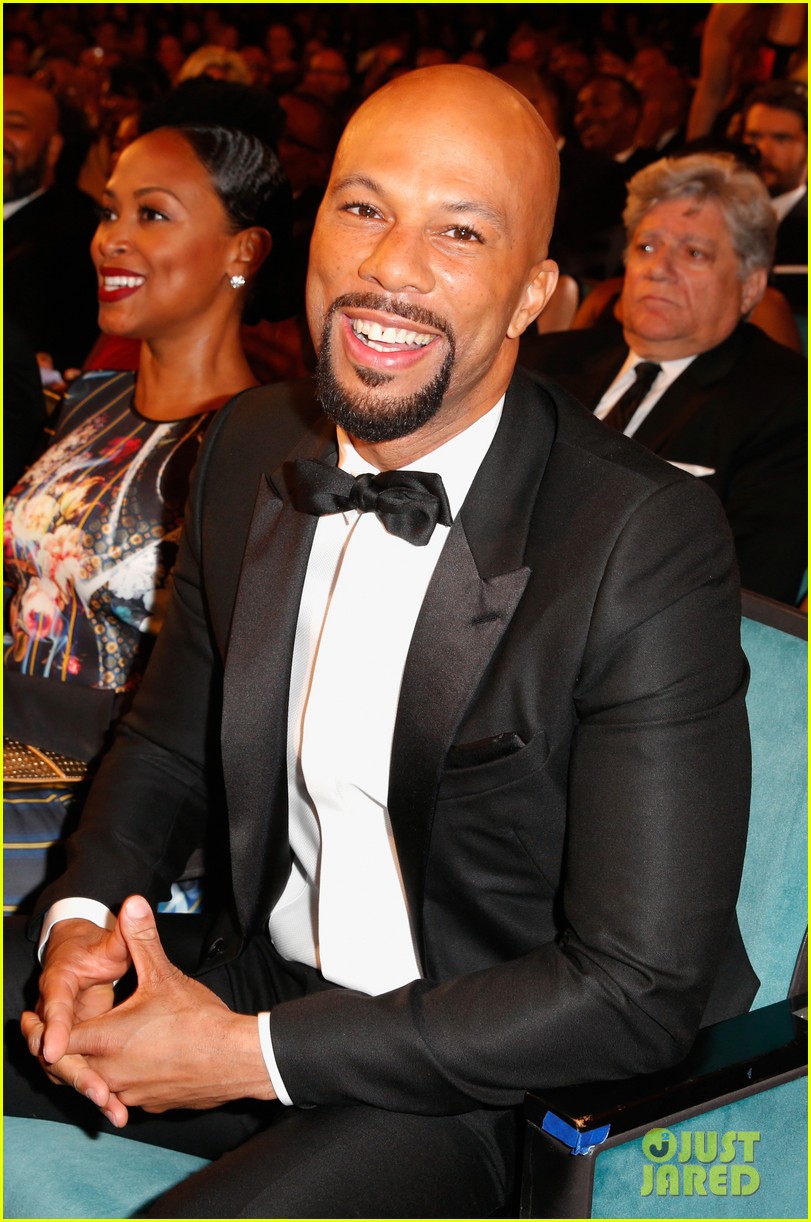 Oprah Winfrey Accepts Big Award for 'Selma' at the NAACP Image Awards ...