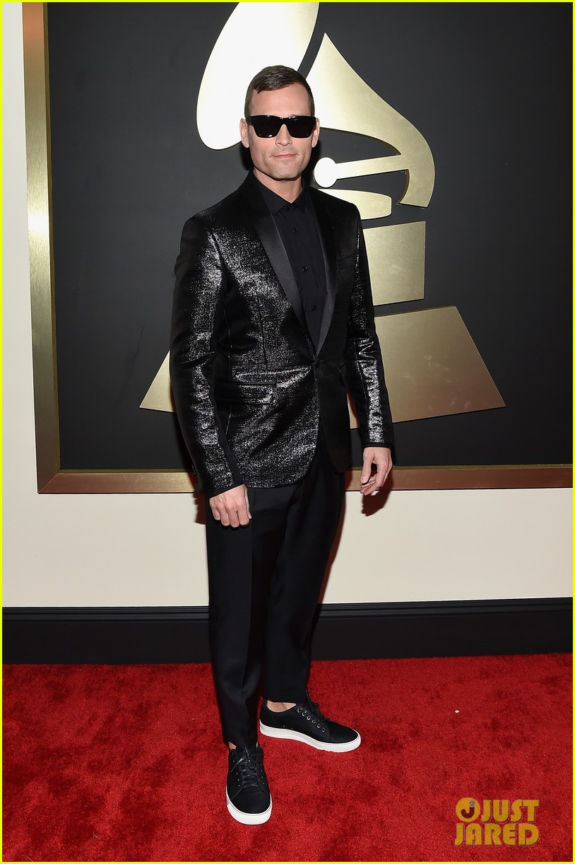 Tiesto Takes Home First Ever Grammy For John Legend Remix: Photo ...