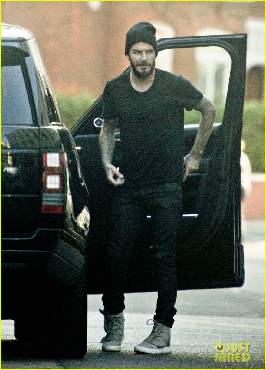 David Beckham Runs Errands Rocking His Sexy Scruff: Photo 3321389 ...