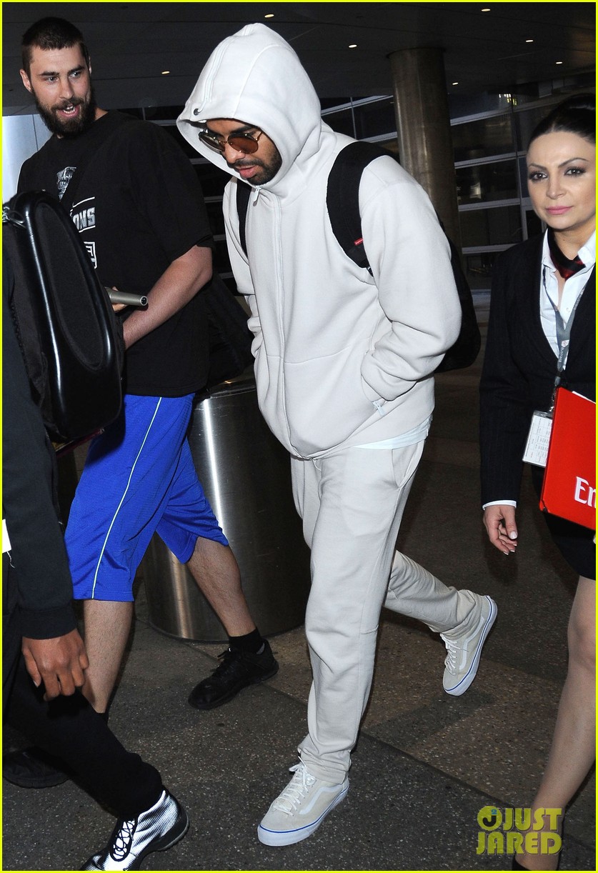 Drake Returns to LA After Being Assaulted in Dubai: Photo 3330561 ...