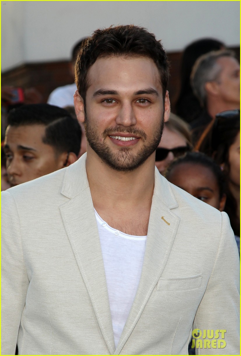 Photo: ryan guzman cast in heroes reborn pilot 03 | Photo 3331435 ...