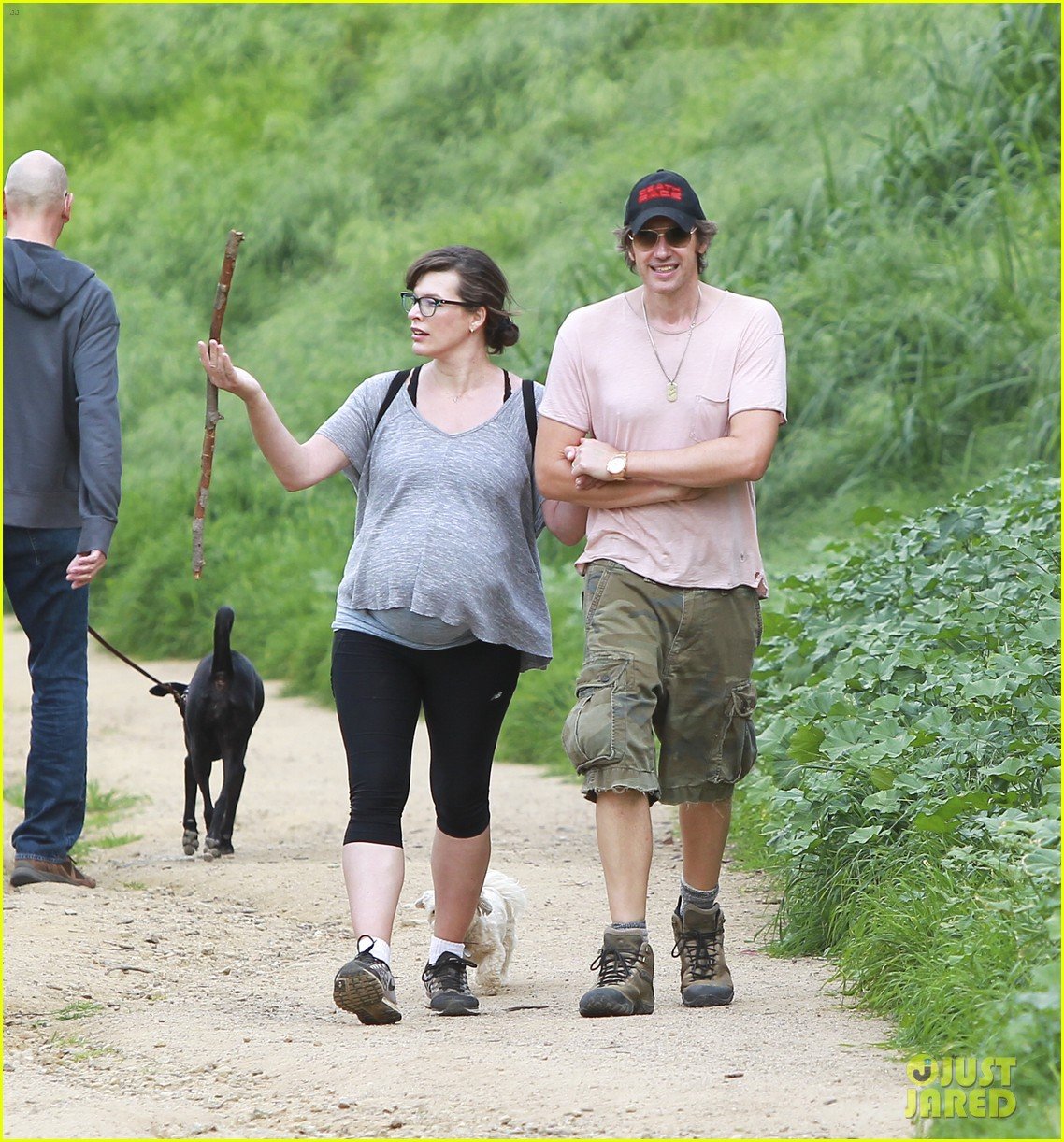 Milla Jovovich Shares Selfie Before 'Sleepless Nights' With Baby: Photo ...