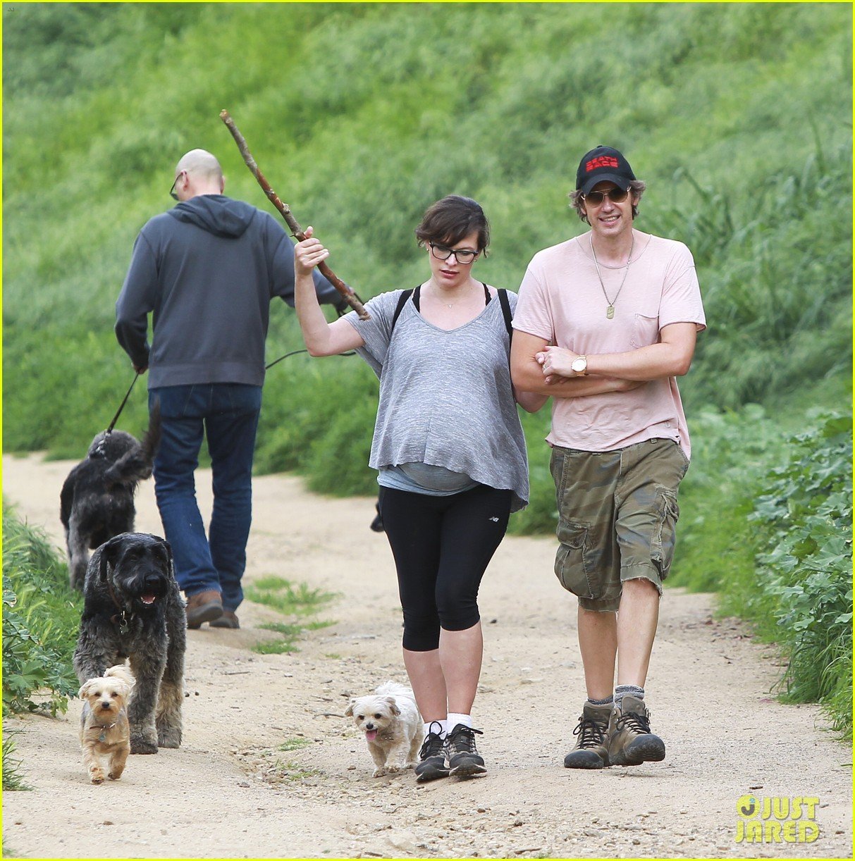 Milla Jovovich Shares Selfie Before 'Sleepless Nights' With Baby: Photo ...