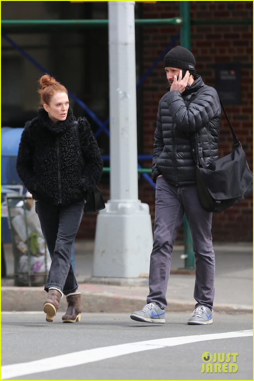 Julianne Moore Releases Statement on Late Richard Glatzer: Photo ...